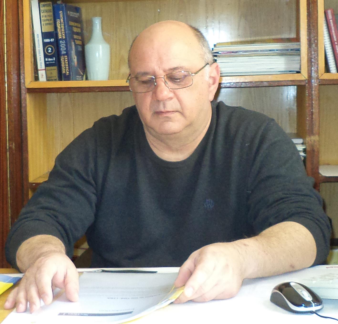 Катедра "Сондиране, добив и транспорт на нефт и газ" - Минно-геоложки ...